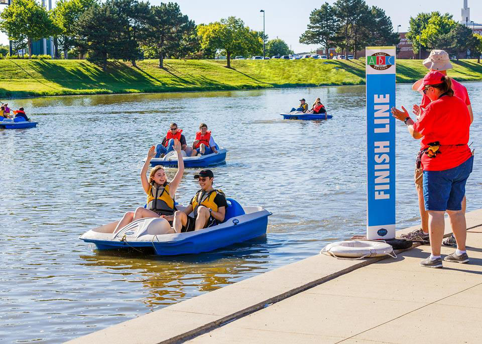 Paddle Boat Races – A Creative Team